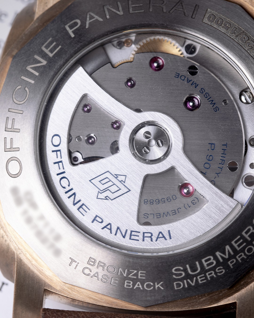 La Cote des Montres: Cresus pre-owned watch - PANERAI Luminor - PAM00968